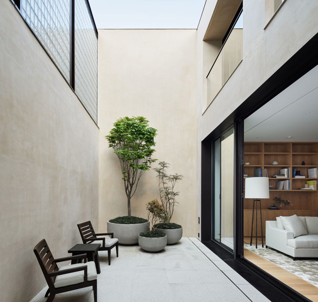 Hiroo Estates: Luxury Japanese Real Estate